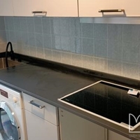 Köln Total Black Infinity Arbeitsplatten und Wischleisten