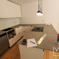 Bonn IKEA Küche mit Bottega Acero Porcelanosa Arbeitsplatten und Rückwände